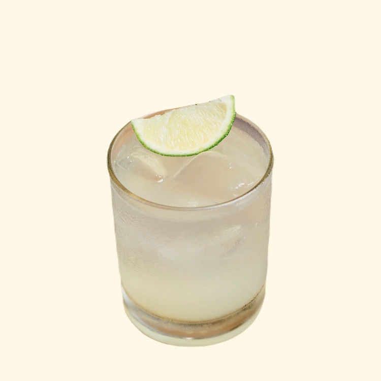 How to Make a Tequila and Soda Cocktail | Olmeca Altos